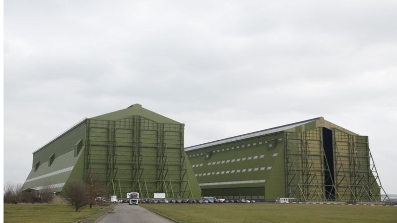 Cardington airship hangar and land sold for £10.5m - BBC News
