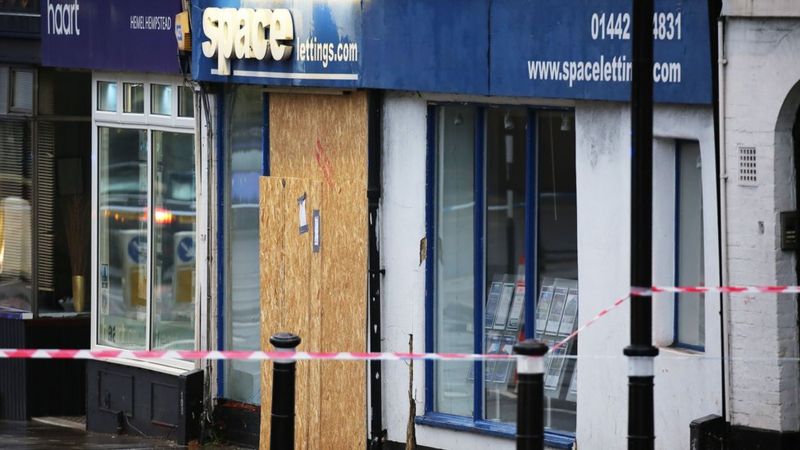 Murder charge after Hemel Hempstead fatal collision - BBC News