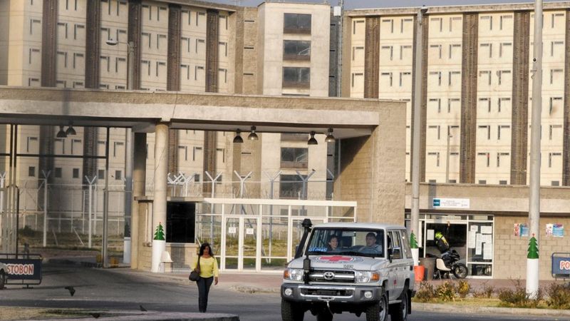 Colombia probes disappearances from Bogota prison - BBC News