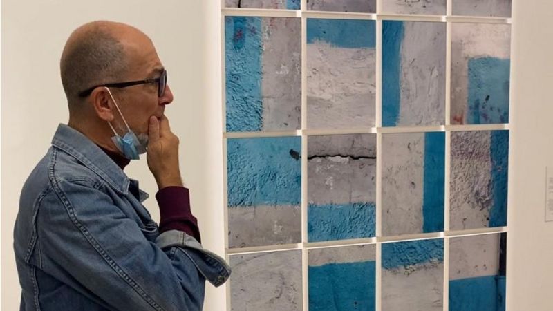 Saudi artists confront change as kingdom shifts - BBC News