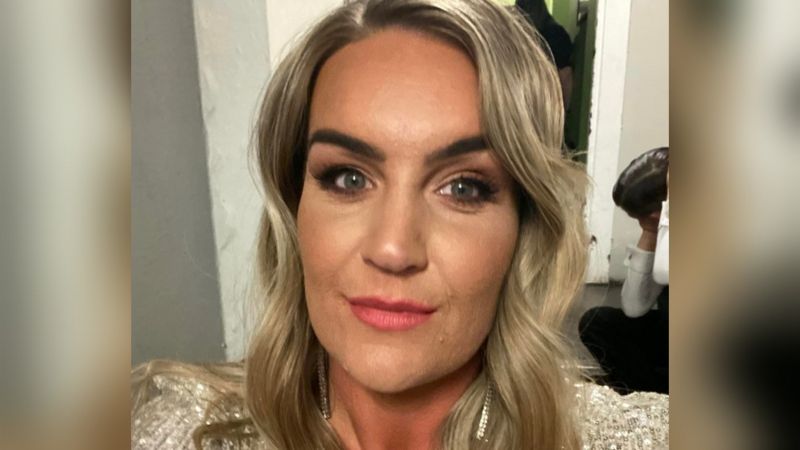 Tipton singer Amy Lou Smith considers offers after BGT final - BBC News