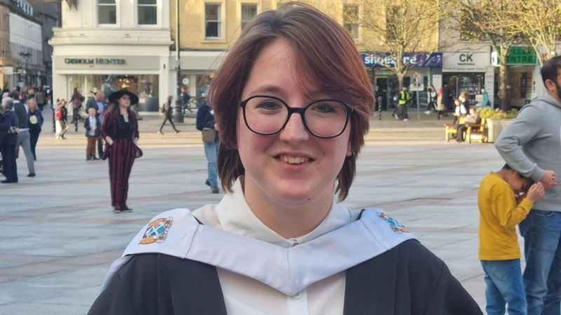 'School talked only about care leavers going to prison' - BBC News