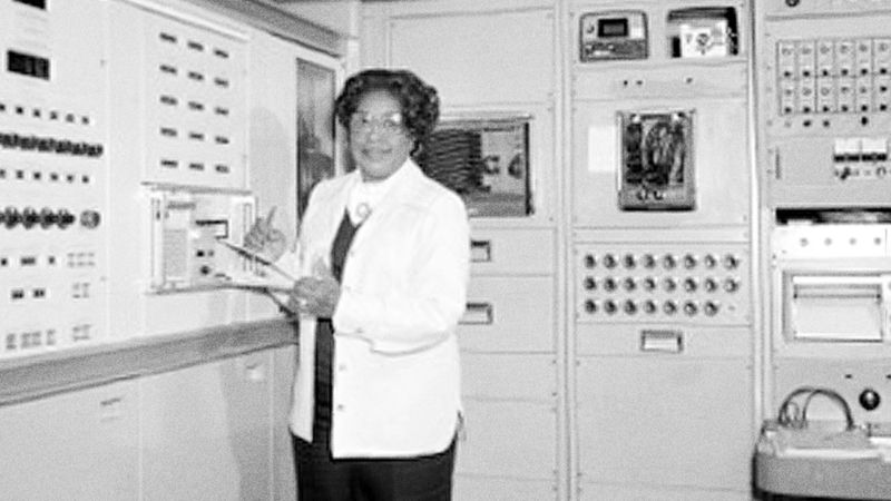 Hidden Figures: How Nasa hired its first black women 'computers' - BBC News