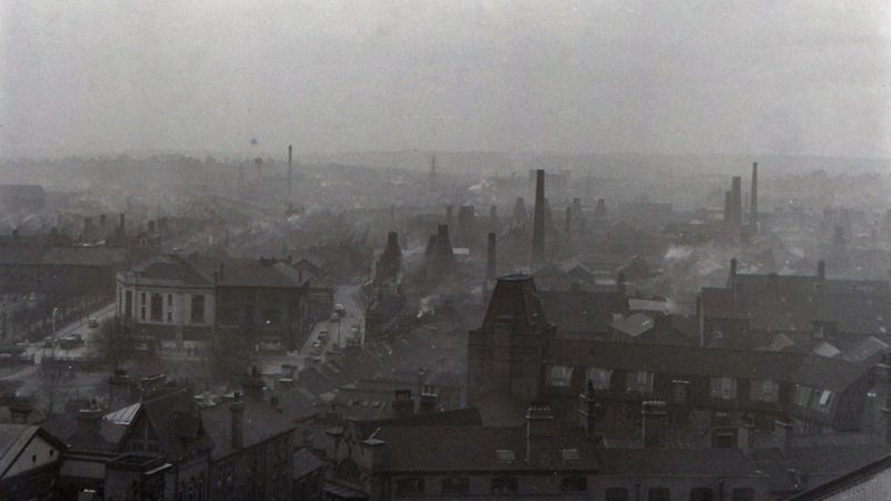 We Are Stoke-on-Trent: How ceramics power your car and phone - BBC News