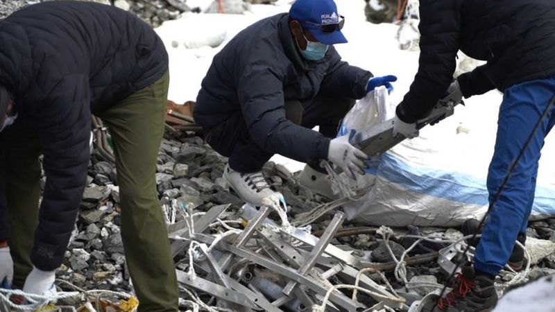 Mount Everest: Climbers will need to bring poo back to base camp - BBC News