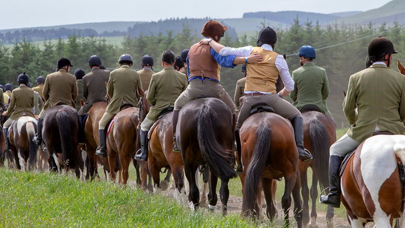 In pictures: Hawick Common Riding - BBC News
