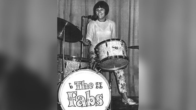 The Fabs: How a '60s all-girl band (nearly) ruled the world - BBC News