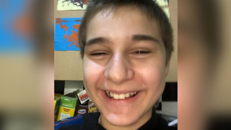 Benjamin Mundy: Tribute to 'caring' boy, 11, killed in crash - BBC News