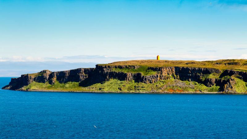 The island where people eat puffins - BBC News