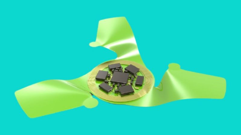 Technology: Scientists create the smallest ever flying microchip! - BBC ...