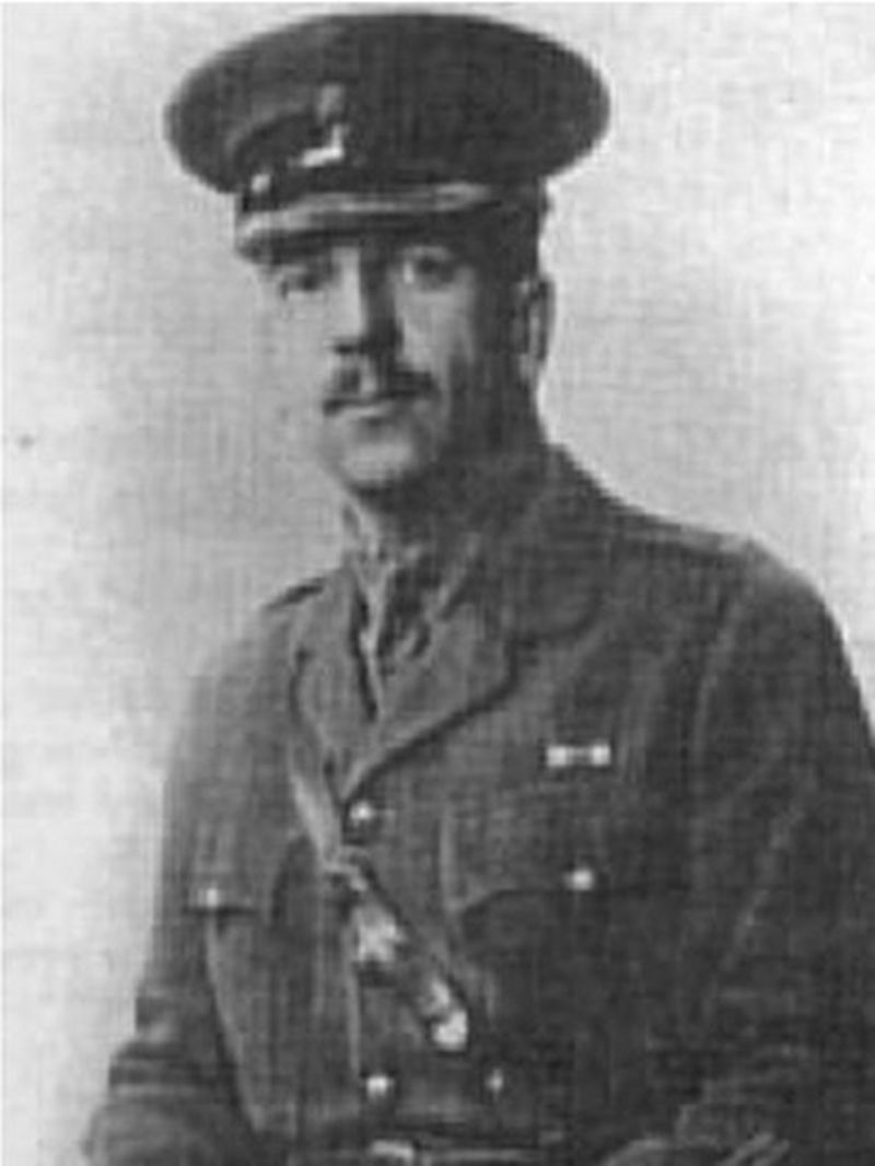 Maidenhead memorial park for WW1 VC hero Thomas Pryce - BBC News