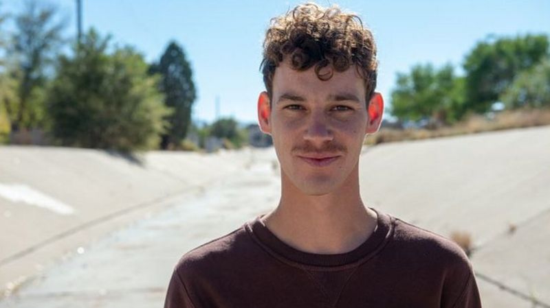 The death of a British skateboarding hero - BBC News