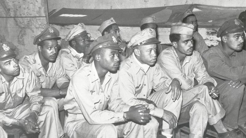 Memorial Day: America's strained salute to its black veterans - BBC News