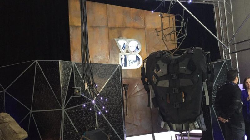 TED 2016: The Void offers new taste of virtual reality - BBC News