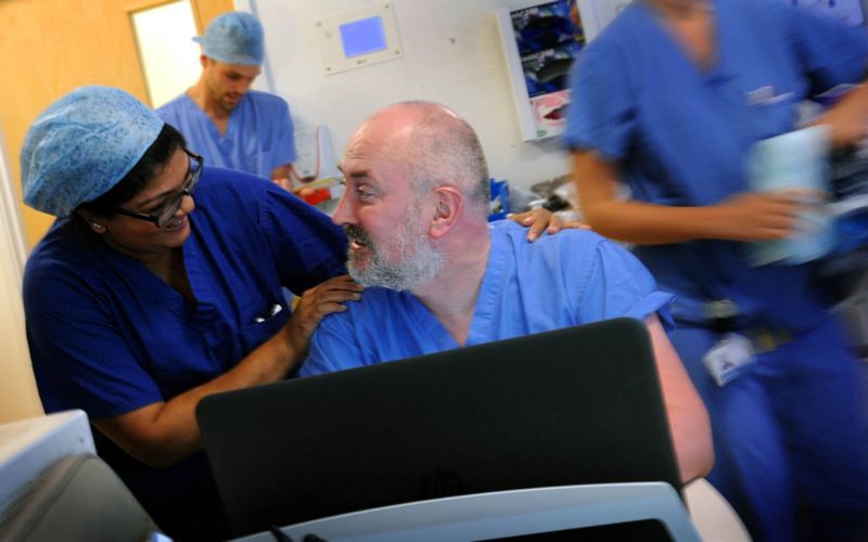 The making of a male midwife - BBC News