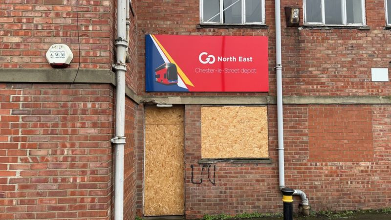 County Durham: 110-year-old bus depot to be demolished - BBC News