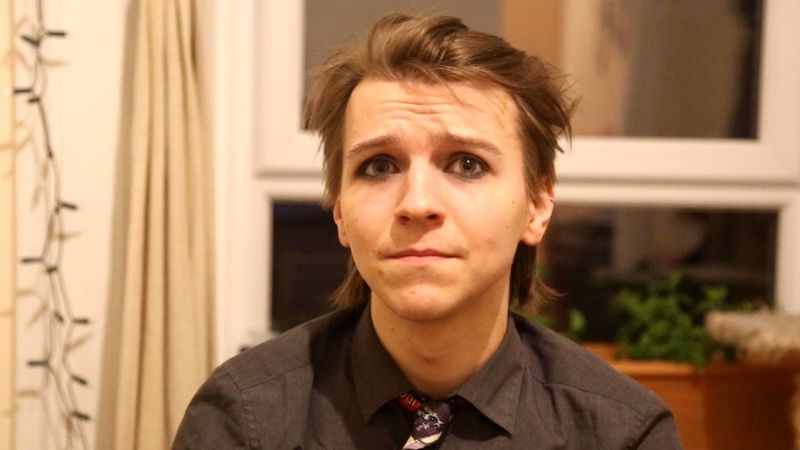 The Jewish anarchists fighting to save Langside synagogue - BBC News