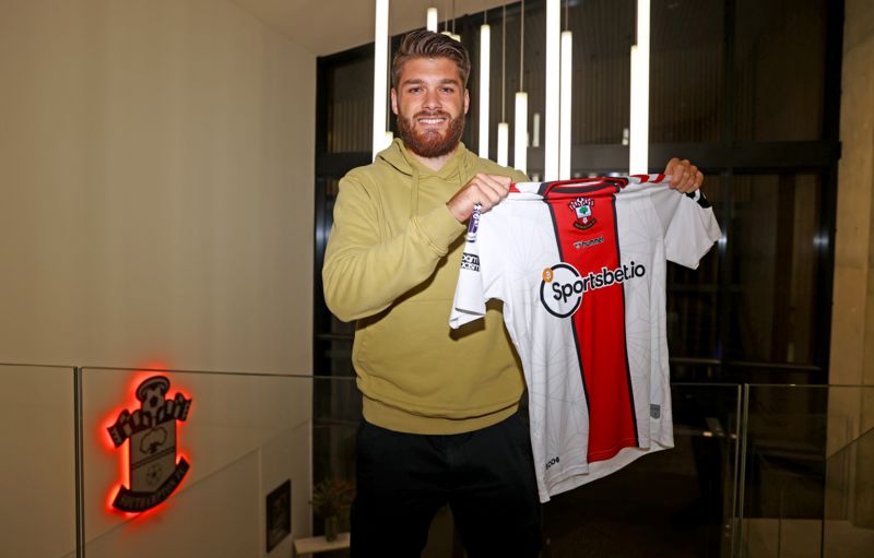 Saints sign Caleta-Car from Marseille - BBC Sport