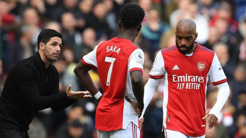 Arsenal struggling at season's key moment - BBC Sport