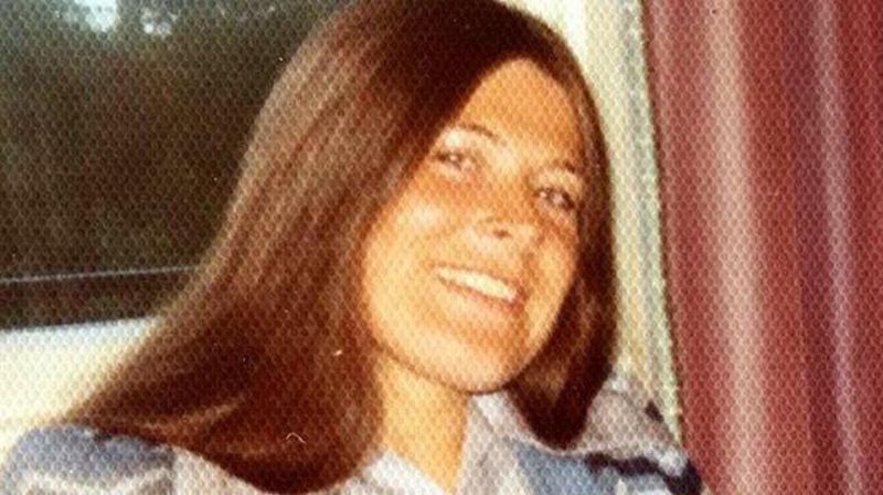 Brenda Page: Memorial for Aberdeen scientist murdered in 1978 - BBC News