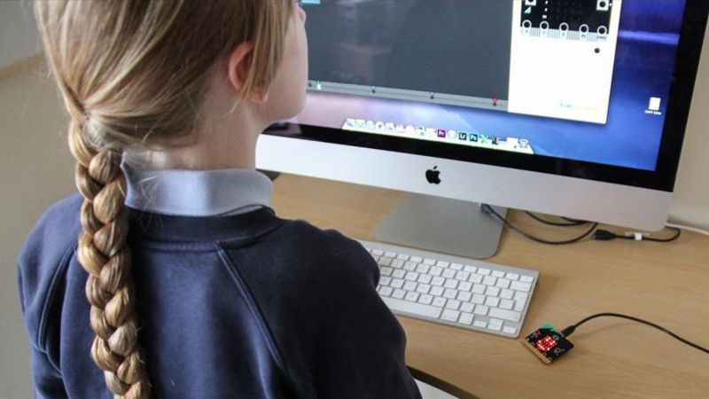 Cyberbullying survey shows increase in online abuse in Kent - BBC News