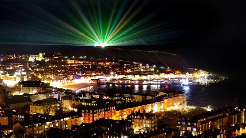 Light Night laser show returns to Yorkshire coast - BBC News