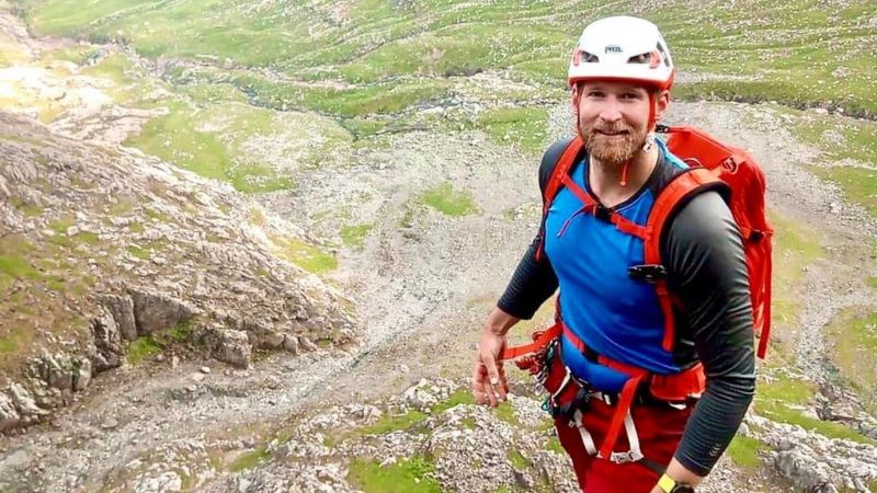 New prize dedicated to climber killed in Ben Nevis fall - BBC News