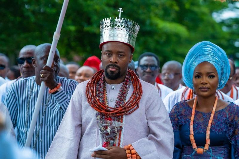 Olu of Warri: King of Itsekiri nation mark one year on di throne - BBC News Pidgin