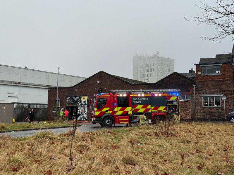 Staffordshire Fire and Rescue Service - BBC News
