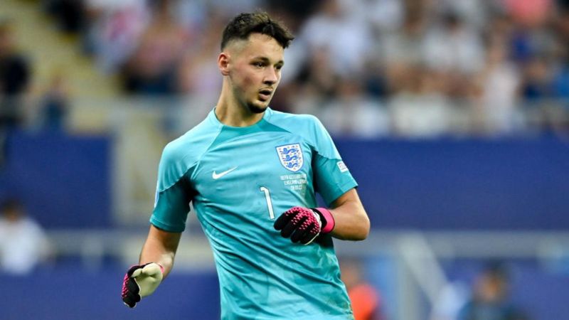 Burnley: James Trafford signs for Vincent Kompany's team - BBC Sport