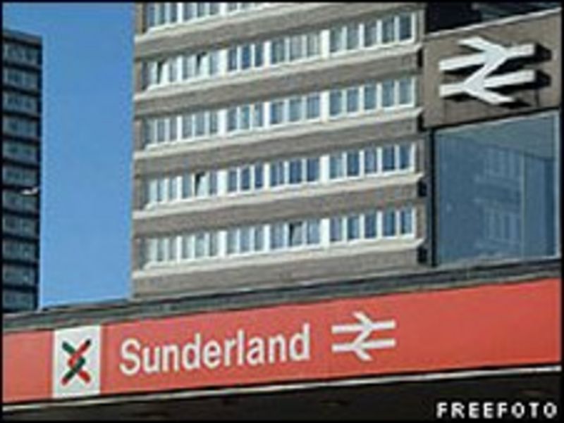 Platforms reopen at revamped Sunderland railway station - BBC News