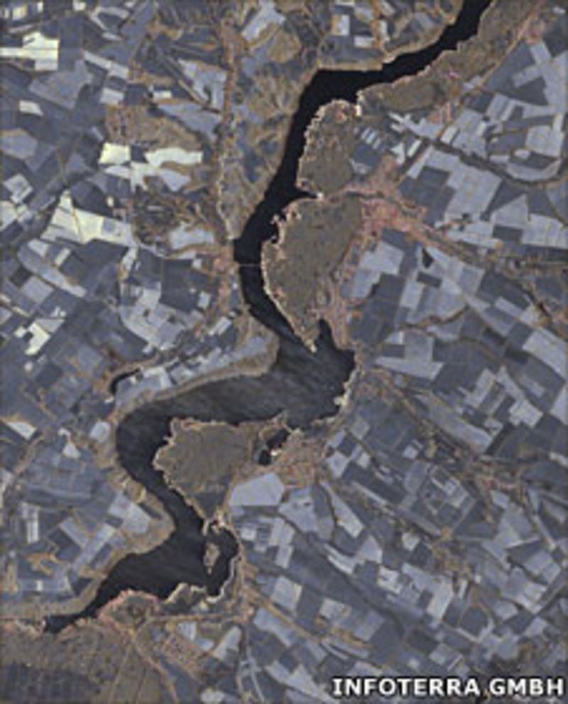 German TanDEM-X satellite returns first images - BBC News
