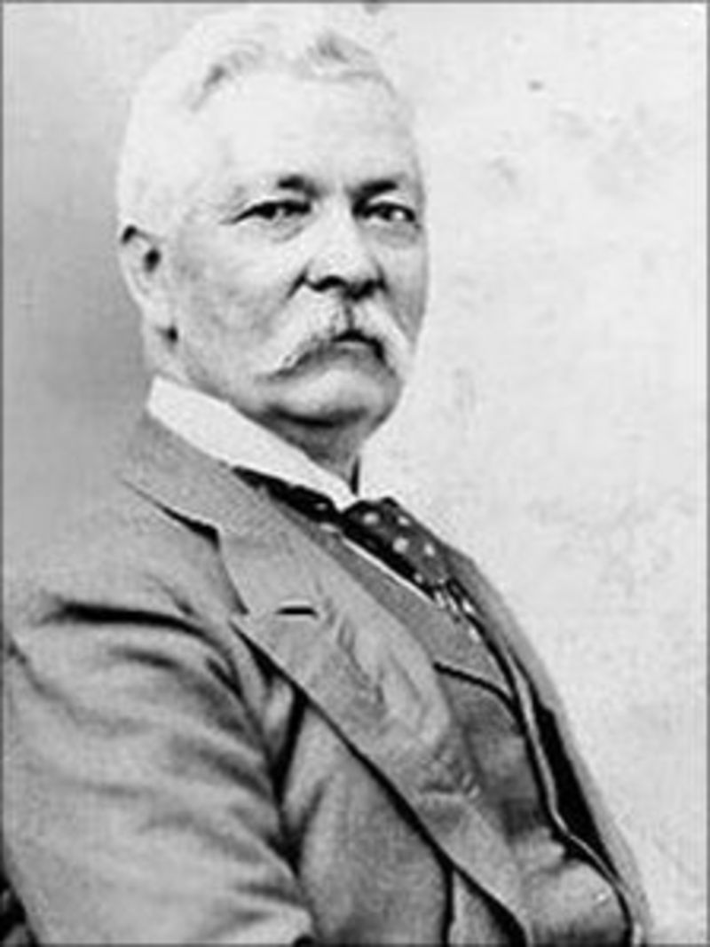 More than 50 prominent names oppose Stanley statue - BBC News