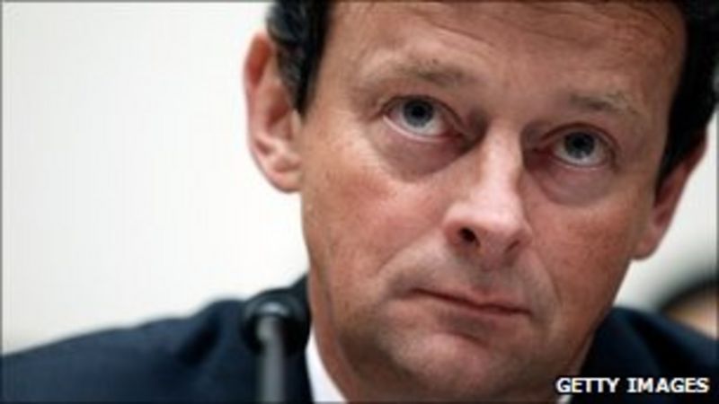 BP chief Tony Hayward 'negotiating exit deal' - BBC News