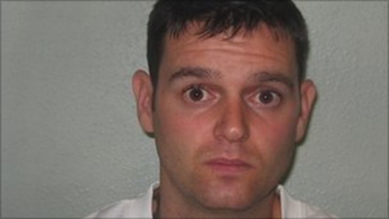 Facebook taunt murder: Fiancee jailed for false alibi - BBC News