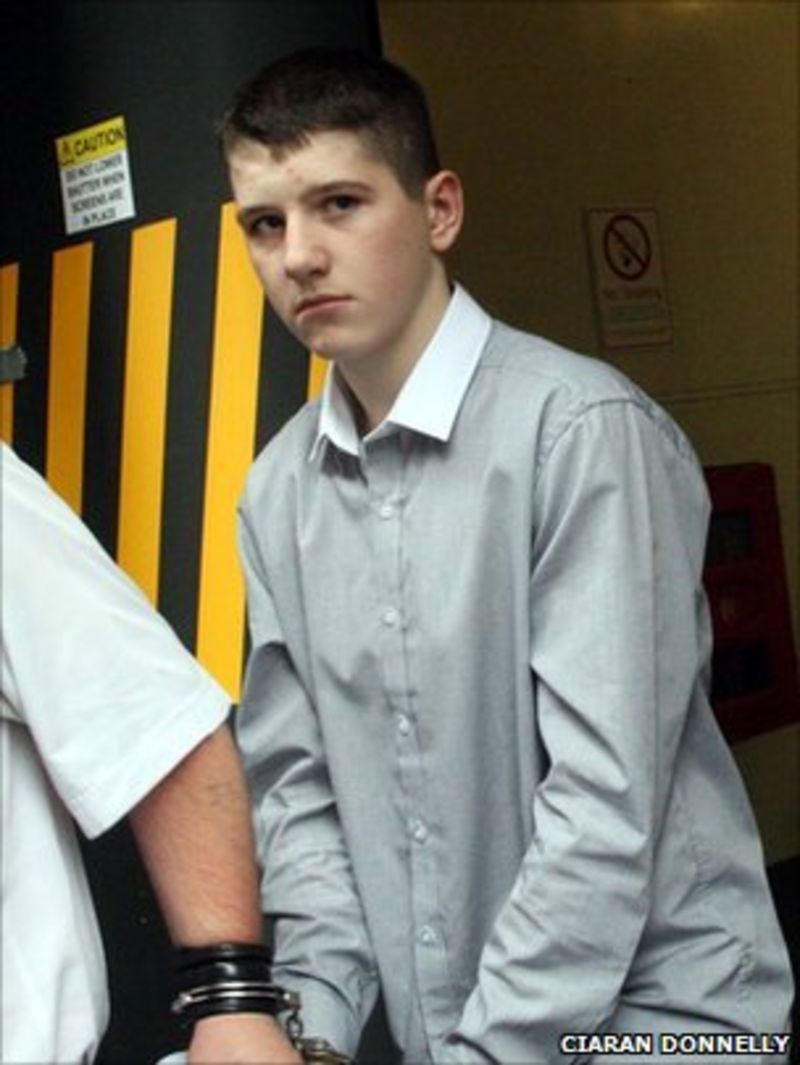 Killer, 16, locked up over Edinburgh takeaway death - BBC News