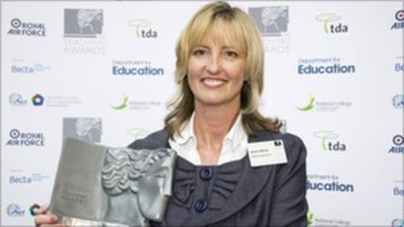 Blackpool woman is top of the class in Teaching Awards - BBC News