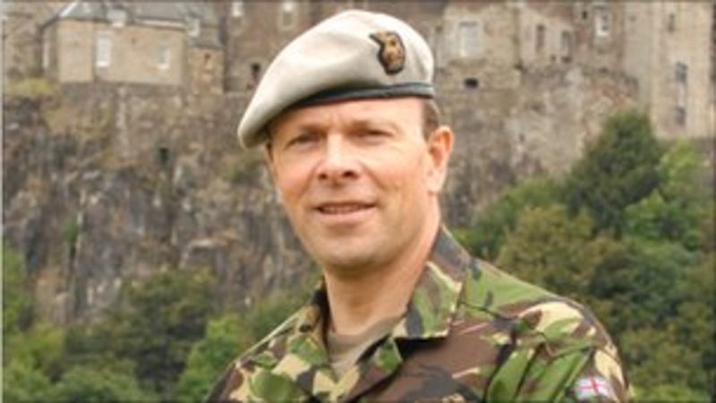 Edinburgh Military Tattoo unveils new chief - BBC News