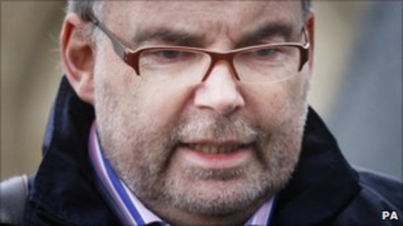 Malcolm Webster trial: 'A notorious modern criminal' - BBC News