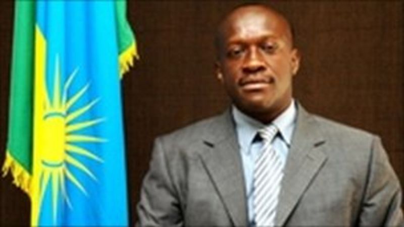 Rwanda photo scandal: Minister Joseph Habineza resigns - BBC News
