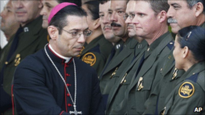 Jaime Zapata: US agent killed in Mexico hailed at funeral - BBC News