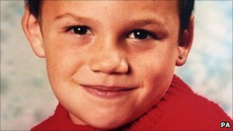 Child killer Colin Hatch 'murdered' in secure prison - BBC News