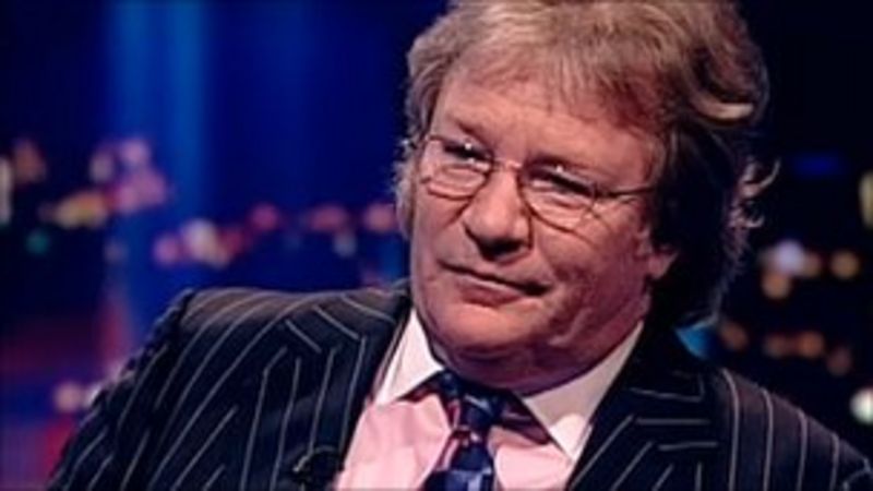 Jim Davidson released on bail by sex abuse inquiry police - BBC News