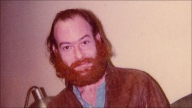 Police seek canal killer John Sweeney's victims - BBC News