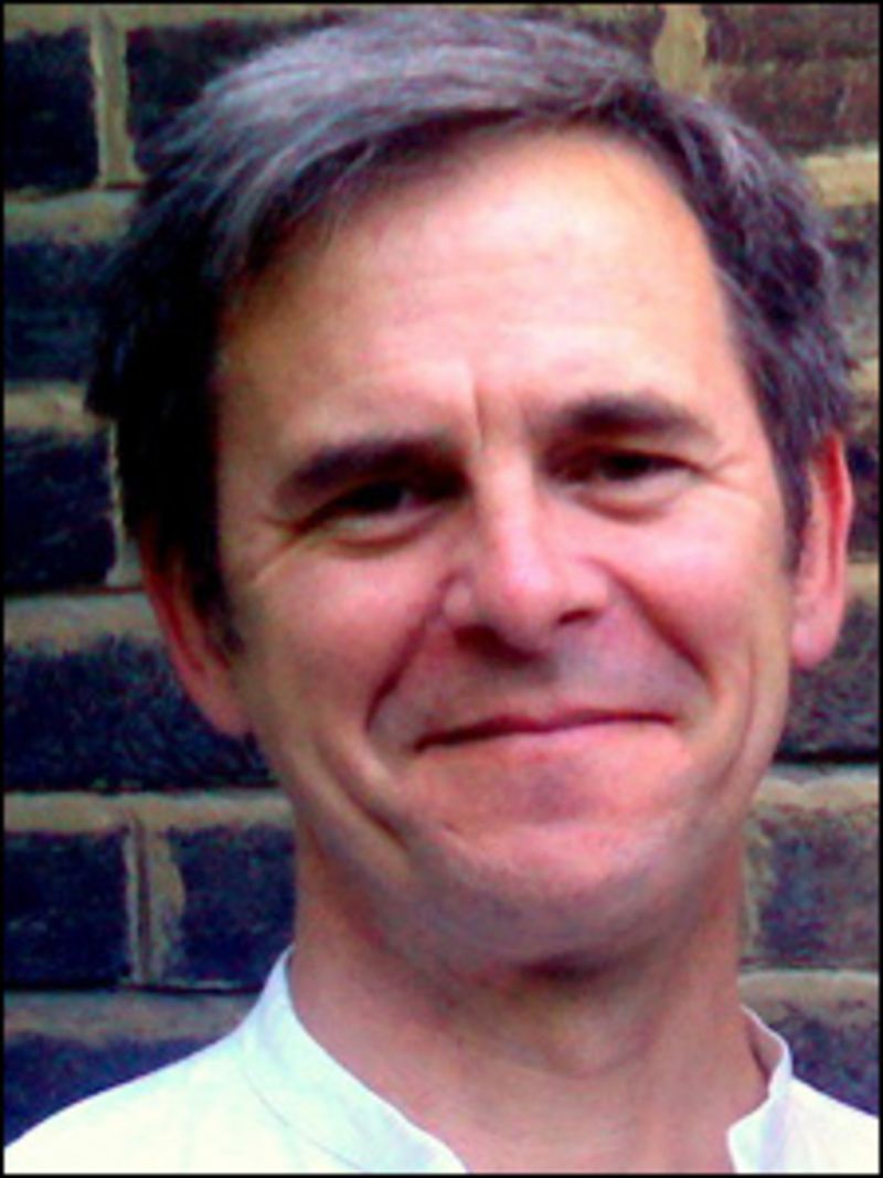 What makes the Stradivarius violin so special? - BBC News