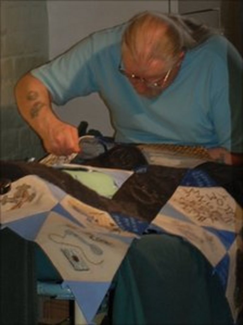 Prisoners at HMP Cardiff and Parc Prison learn to sew - BBC News