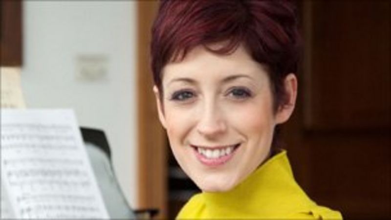 Connie Fisher exits Maria role due to throat condition - BBC News