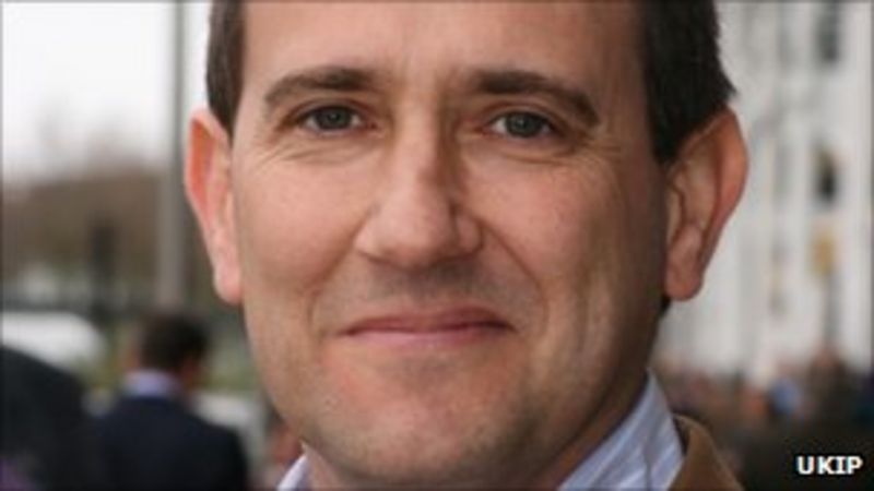 Lawrence Webb unveiled as UKIP's mayoral candidate - BBC News