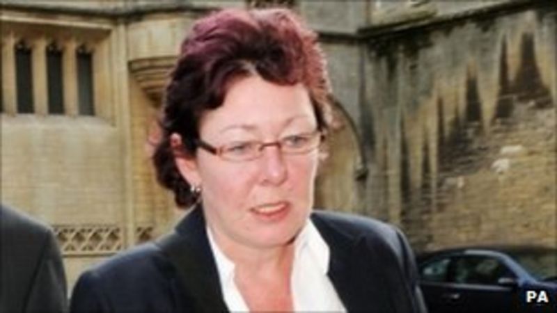 M5 motorway wrong-way driver Deborah Hunt jailed - BBC News