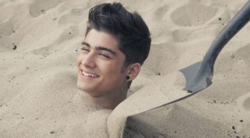 Review: One Direction - What Makes You Beautiful - BBC Newsround